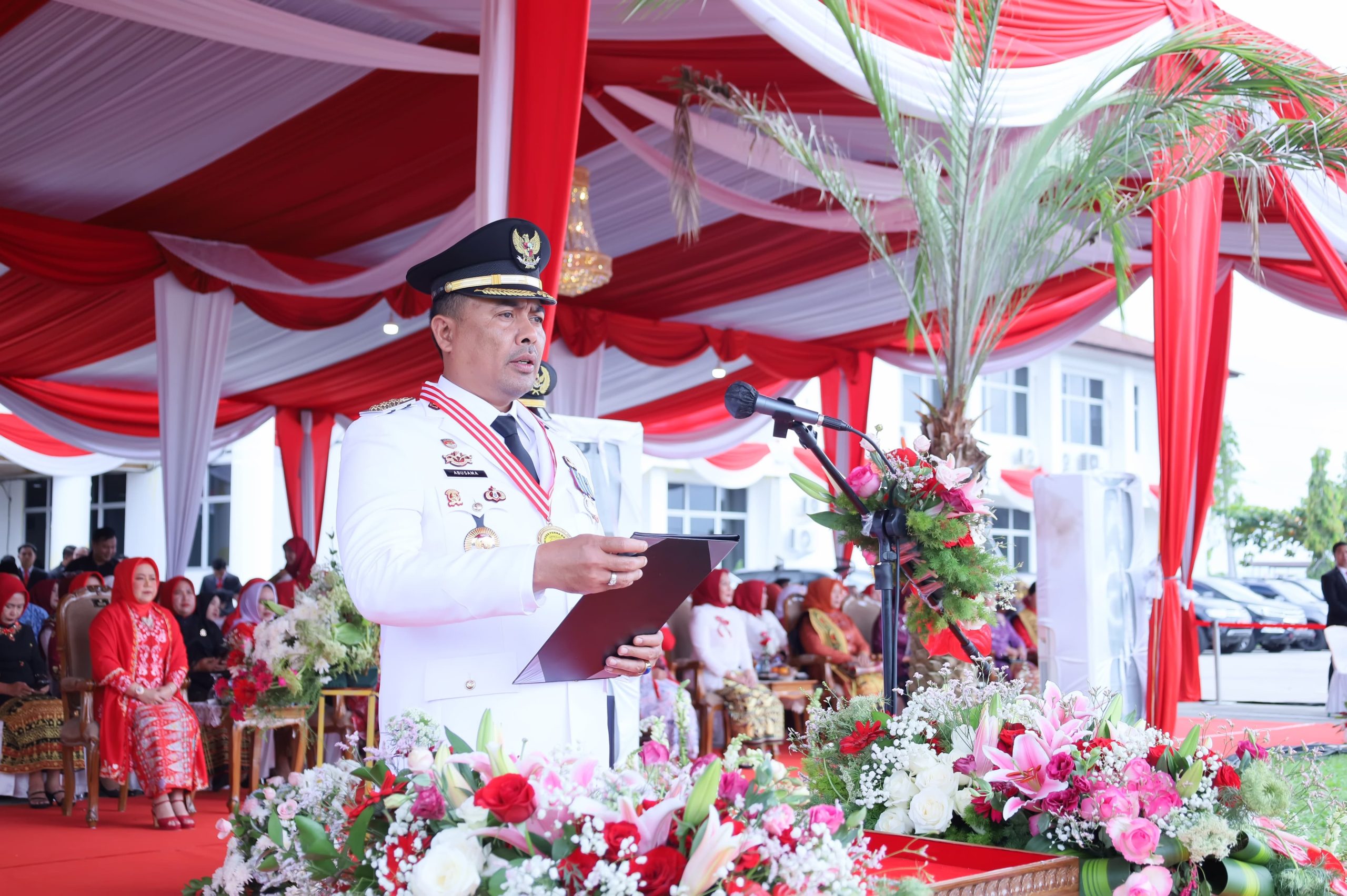 Bupati Abusama Pimpin Upacara Khidmat, Semarakkan Peringatan HUT RI ke-80 di OKU Selatan – Mata ...